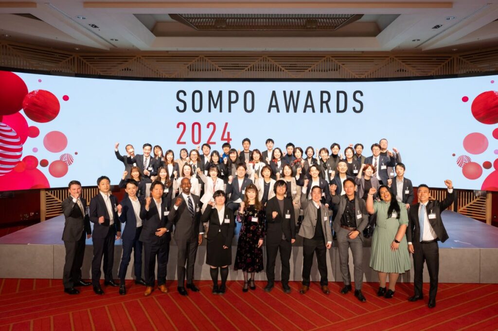 Connecting colleagues through one another’s cheers | Stories by the Sompo Group
